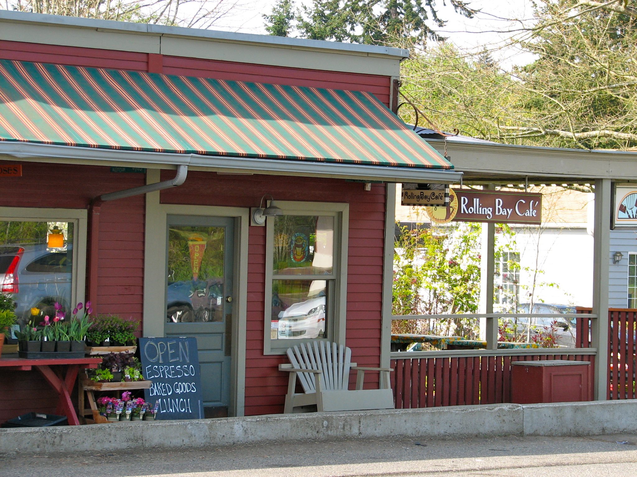 The Rolling Bay Neighborhood on Bainbridge Island – Jen Pells